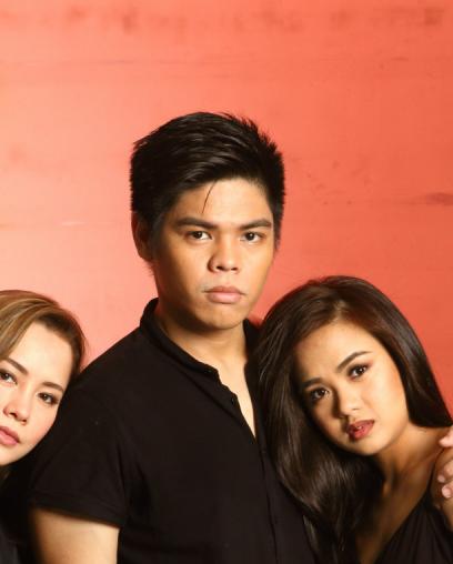 Arman Ferrer Full Biography | Broadway World