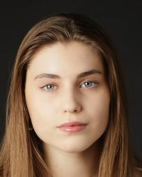 Hannah Woodside: Credits, Bio, News & More | Broadway World