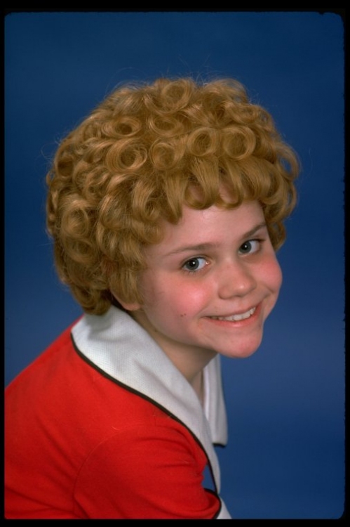 Photosback: Scenes from the Original Production of ANNIE - Andrea ...