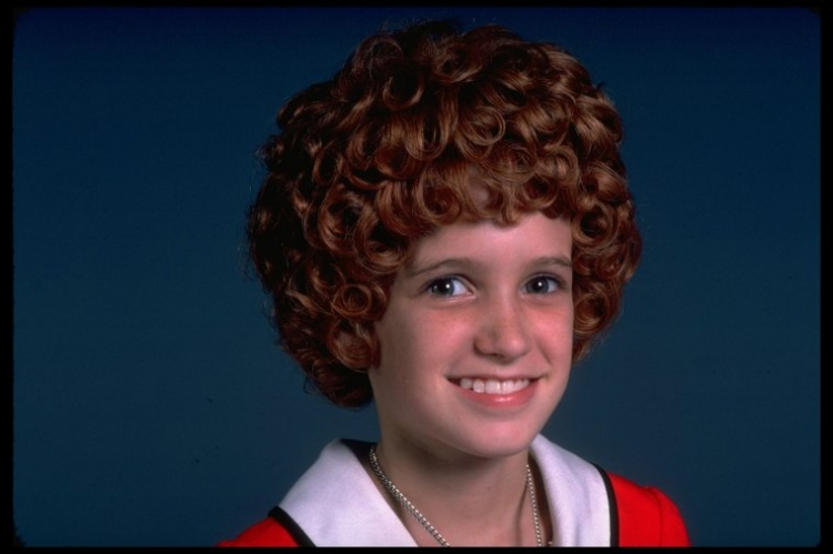 Photosback: Scenes from the Original Production of ANNIE - Andrea ...