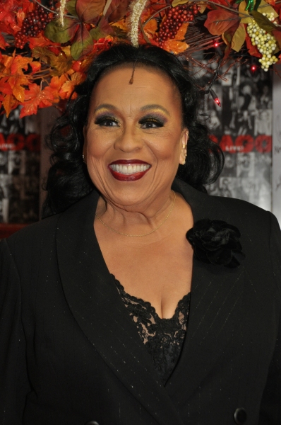 Roz Ryan Headshot Photo