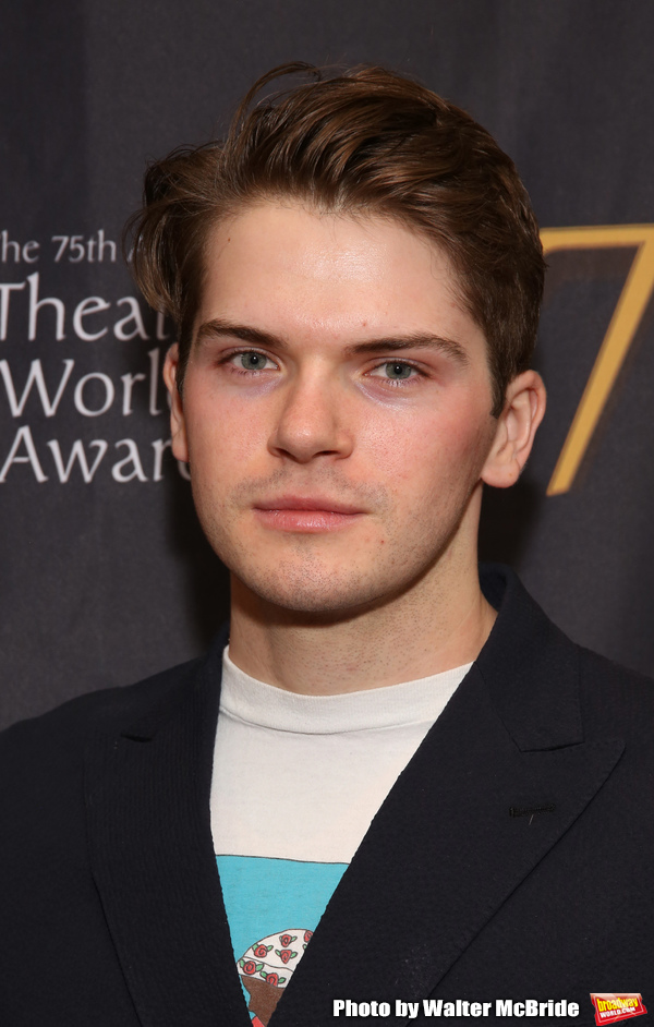 Colton Ryan Headshot Photo