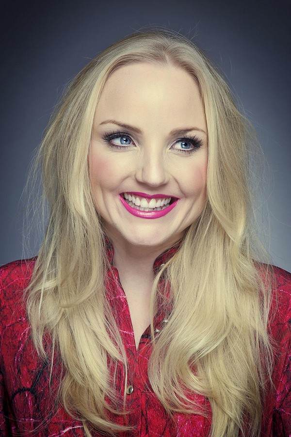 Kerry Ellis Headshot Photo