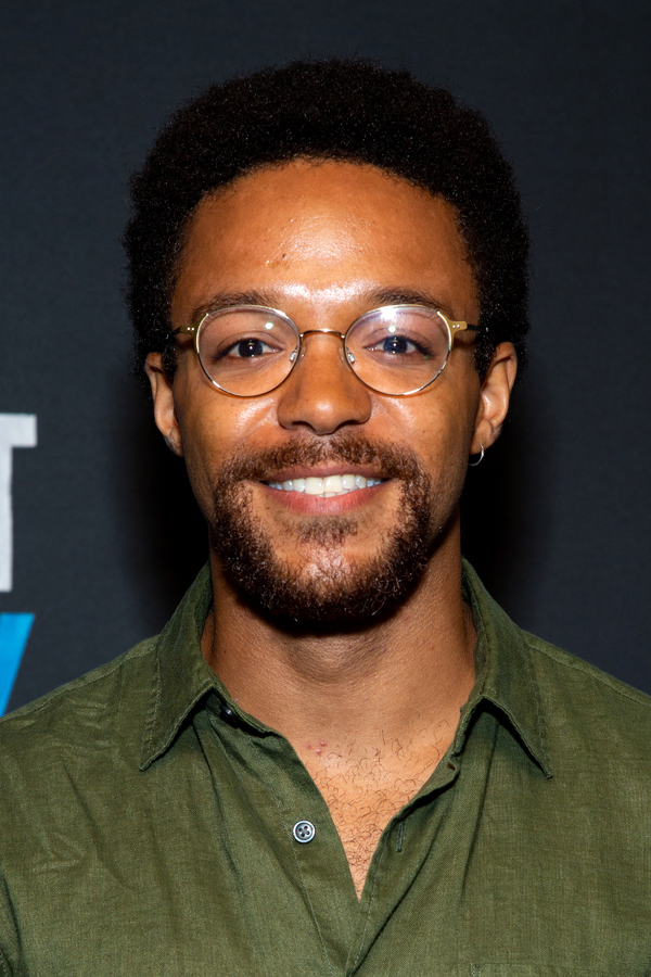 Christopher Livingston Headshot Photo