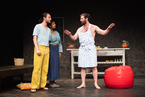 Photos: Commune Comedy VERMONT Opens At Wild Project