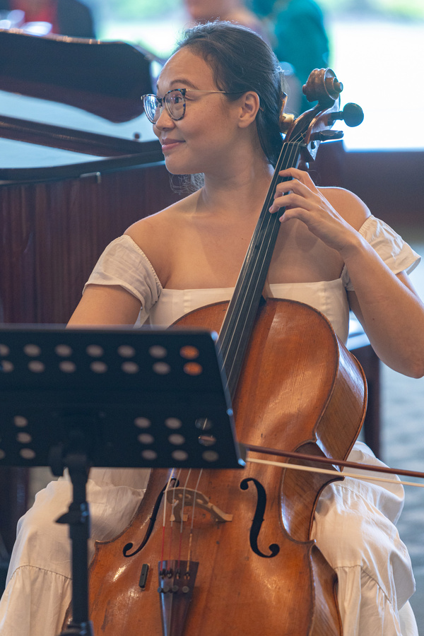 Photos: Edward W. Hardy, Marsha Thompson, Phillip Bullock, Sasha Ono ...