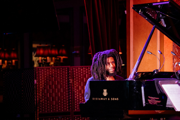 Photos: John Minnock Performs at 54 Below