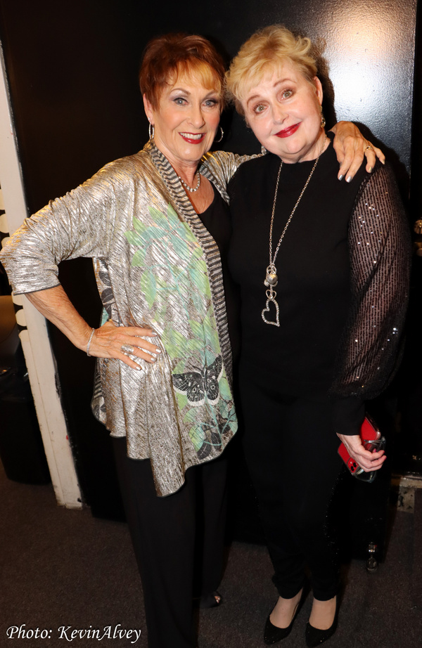 Photos: Singer/Songwriter Amanda McBroom Returns To Birdland Jazz