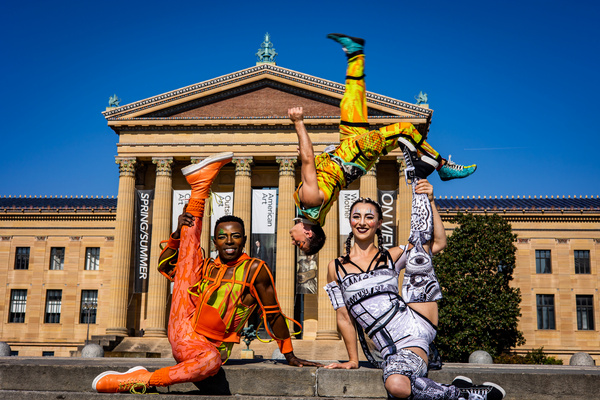 Photos: Cirque Du Soleil BAZZAR Artists Visit Philadelphia Museum Of ...