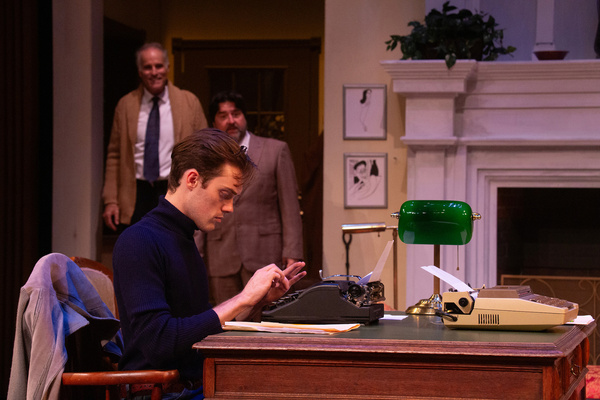 Photos: First Look at Comedy Thriller DEATHRRAP At International City ...