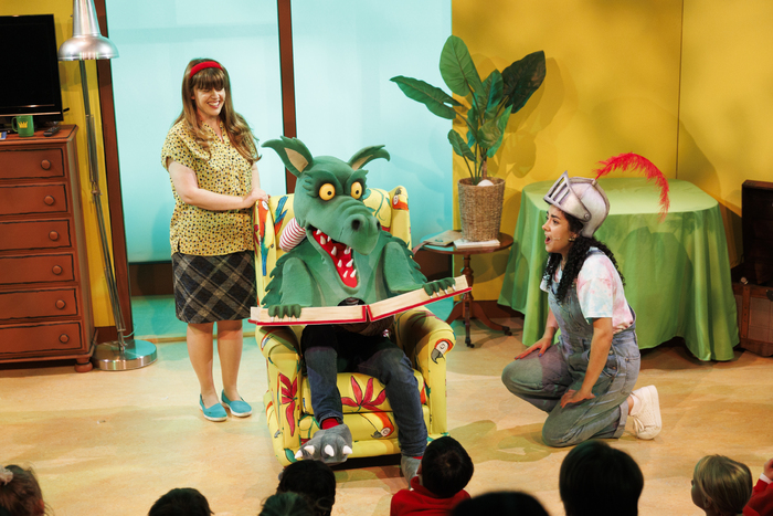 Photos: First Look at Touring Production of CHARLIE COOK'S FAVOURITE BOOK