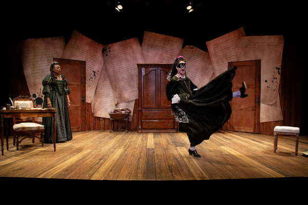 Photos: First Look At OR, At Santa Fe Playhouse