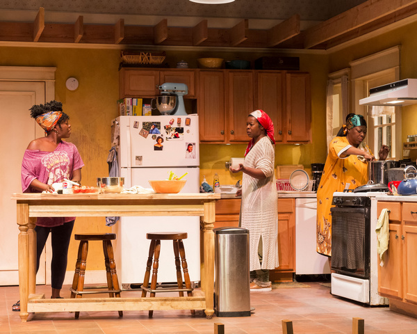 Roslyn Ruff (Actor): Credits, Bio, News & More | Broadway World