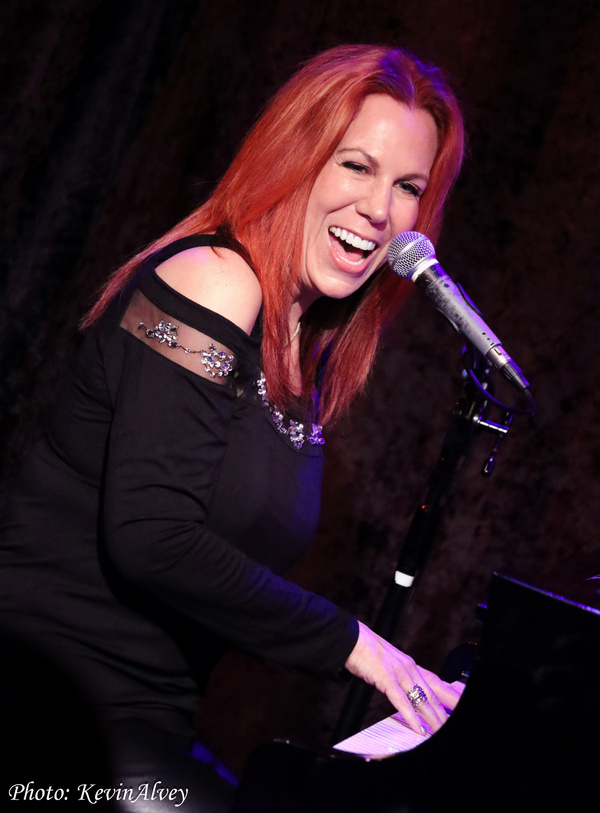Photos: Go Inside Victoria Shaw's UNDER THE COVERS at Birdland