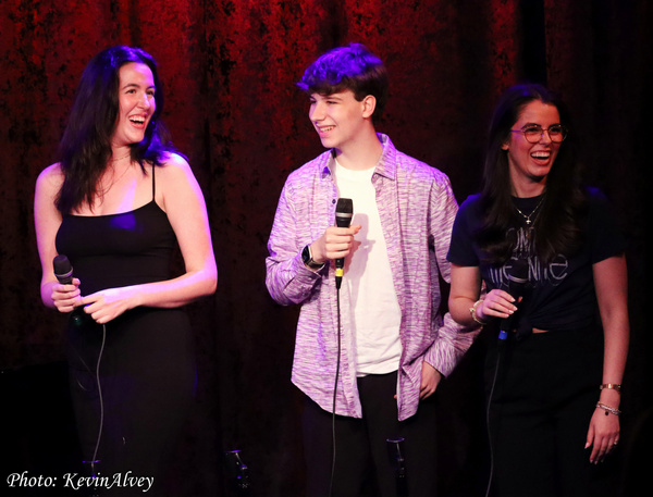 Photos: Go Inside Victoria Shaw's UNDER THE COVERS at Birdland