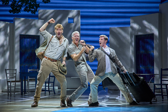 Photos: New Cast Joins MAMMA MIA! in London