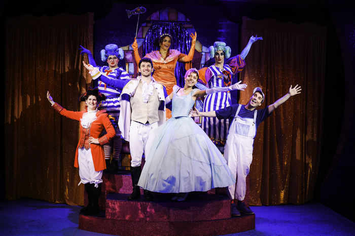 Photos: CINDERELLA At King's Head Theatre