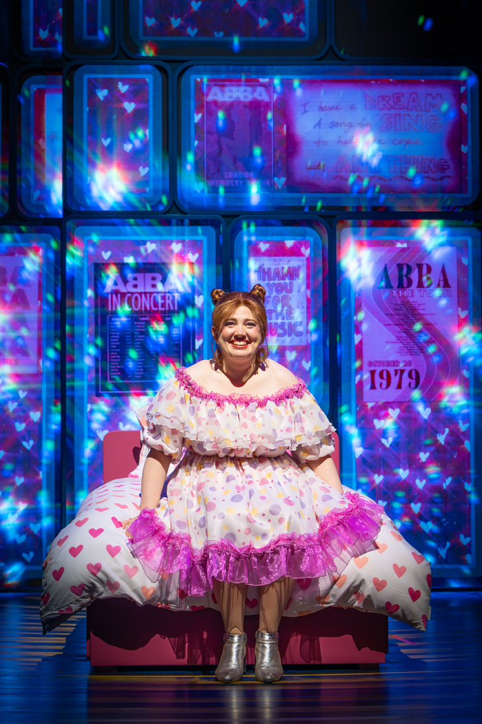 Photos: MURIEL'S WEDDING THE MUSICAL at Curve Theatre First Look