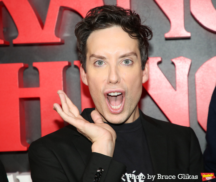 Photos: Natalia Dyer, Charlie Heaton and More on the STRANGER THINGS ...