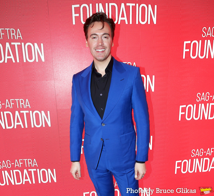 Erich Bergen (Actor): Credits, Bio, News & More | Broadway World