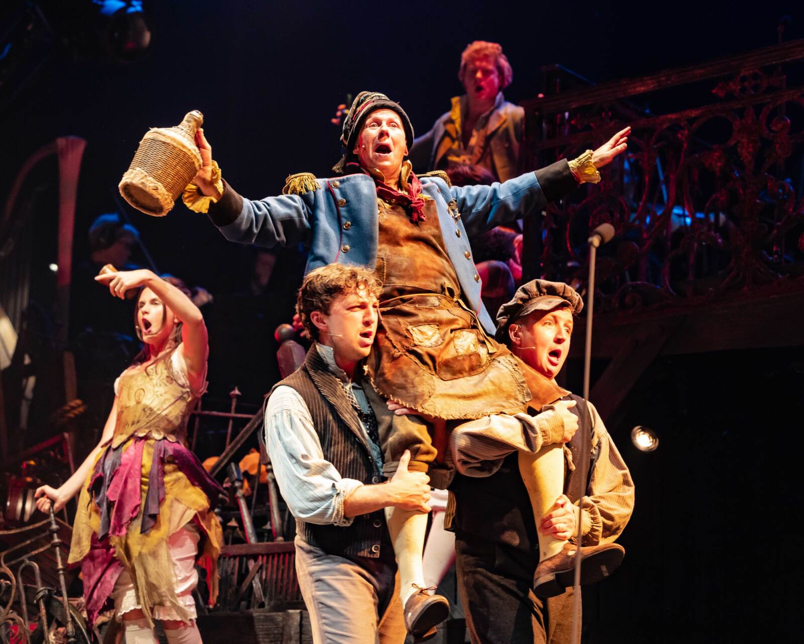 Photos: Killian Donnelly, Samantha Barks, and More in LES MISÉRABLES ...