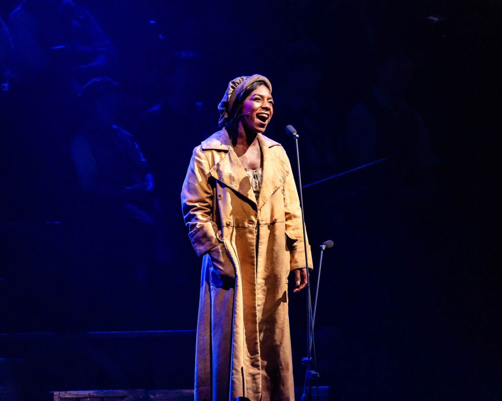 Photos: Killian Donnelly, Samantha Barks, and More in LES MISÉRABLES ...