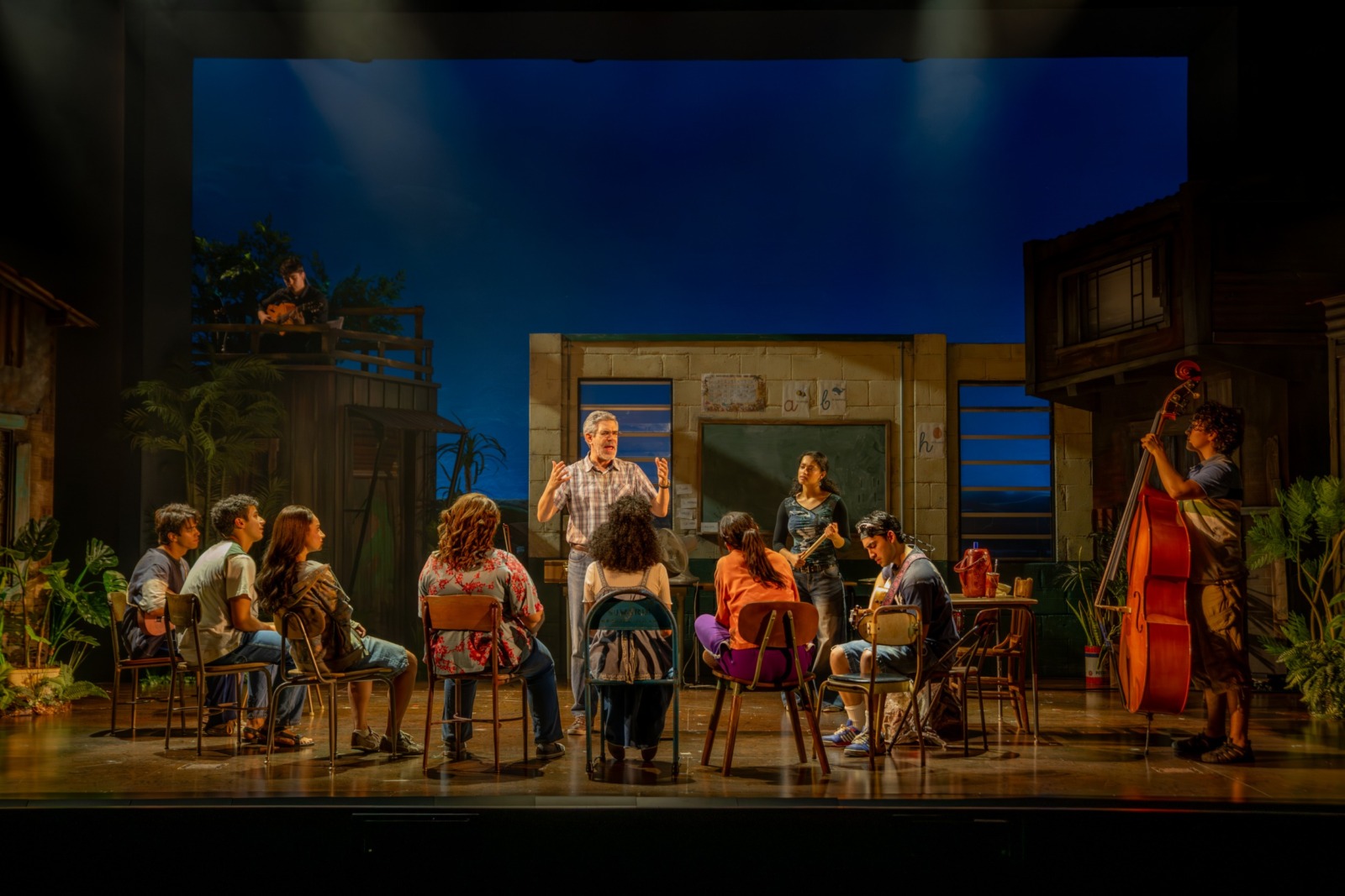 Photos: World Premiere of Gloria & Emily Estefan's BASURA at Alliance ...