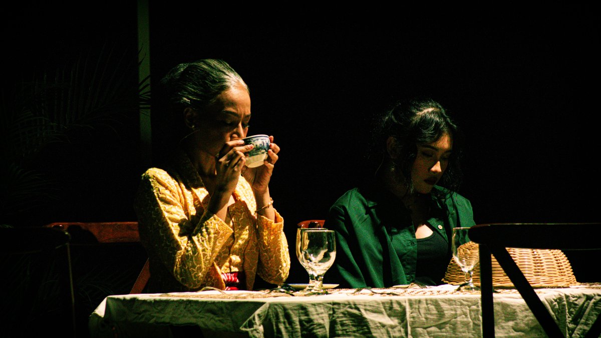 Review: The Warm, Eclectic Platter of GUDEG NANIK: WUTAH by MIMIC THEATER