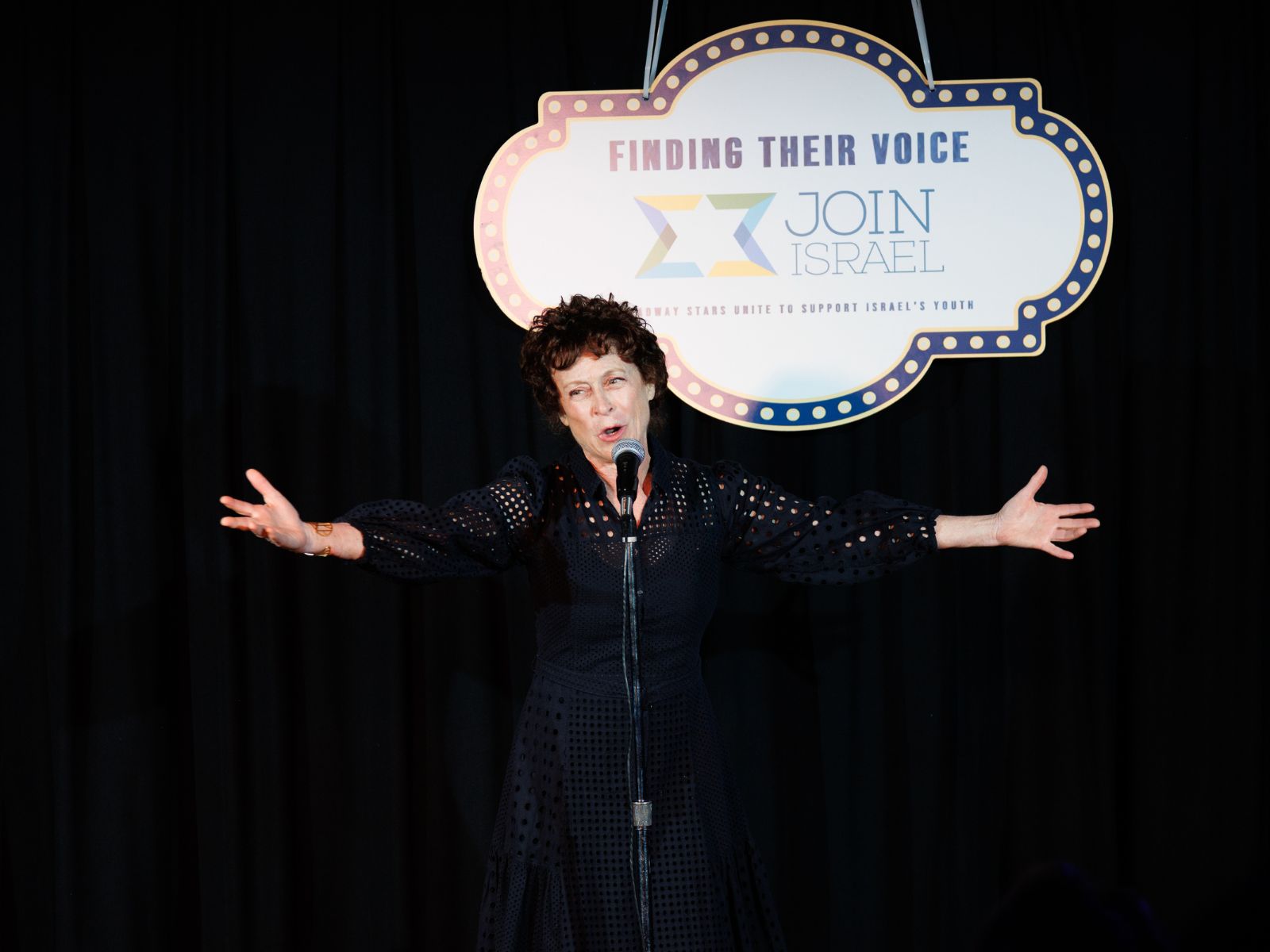 Photos: Tovah Feldshuh and More in FINDING THEIR VOICES at the Jerry ...