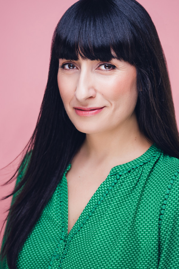 Christine Aziz Headshot Photo