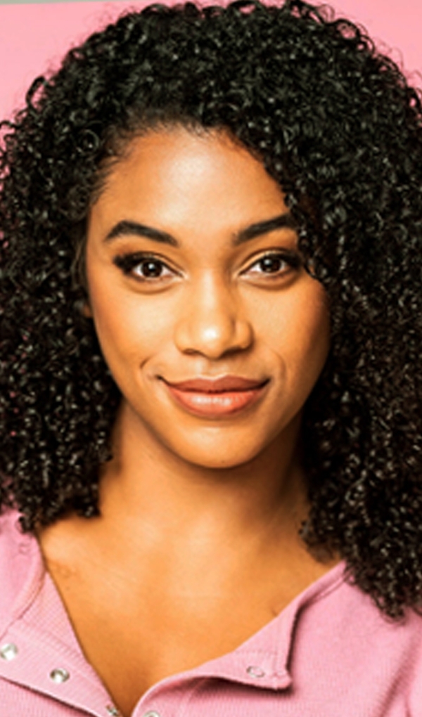 Vanessa Sears Headshot Photo