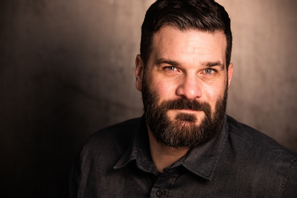 Christopher R Ellis Headshot Photo