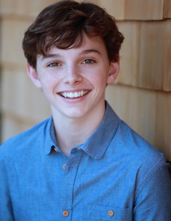 Sam Faulkner Headshot Photo