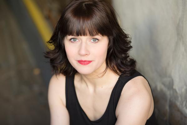 Jennifer Bowles Headshot Photo