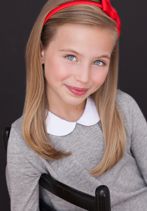 Eloise Lushina Headshot Photo